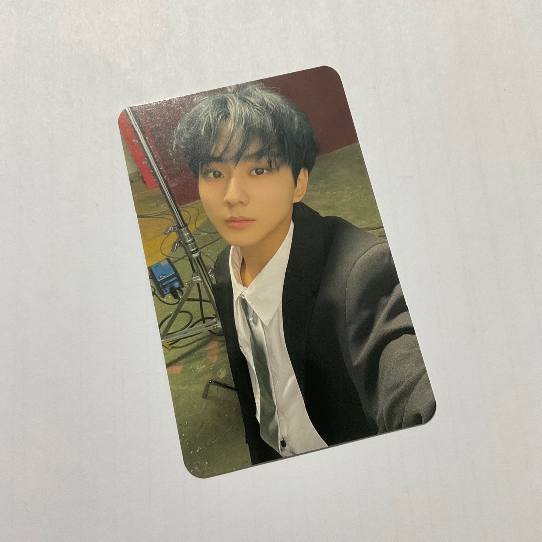 enhypen jungwon blessed cursed pob, Hobbies & Toys, Memorabilia & Collectibles, K-Wave on Carousell