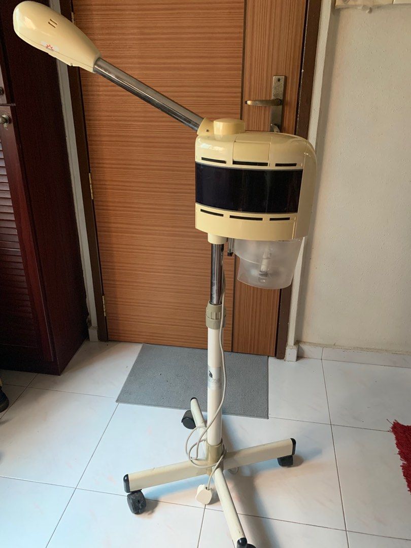 Facial stand steamer, Beauty & Personal Care, Face, Face Care on Carousell