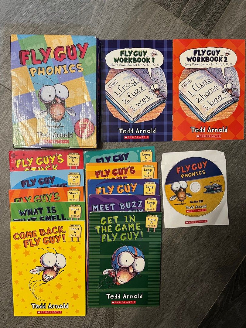 Fly Guy Phonics (10 books+2 WB +CD), 興趣及遊戲, 書本 & 文具, 小朋友書 - Carousell