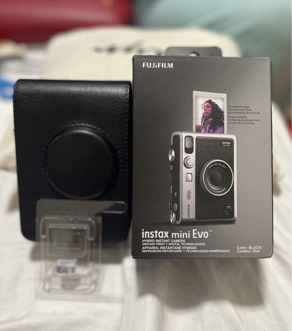 REPRICED! 10k!FUJI FILM INSTAX MINI EVO, Photography, Cameras on Carousell