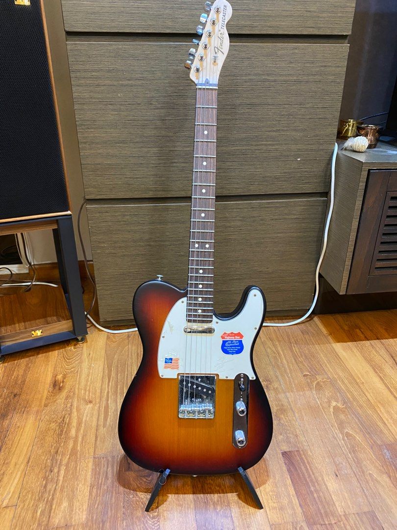 Genuine Fender Telecaster Highway One in Sunburst, Hobbies & Toys ...