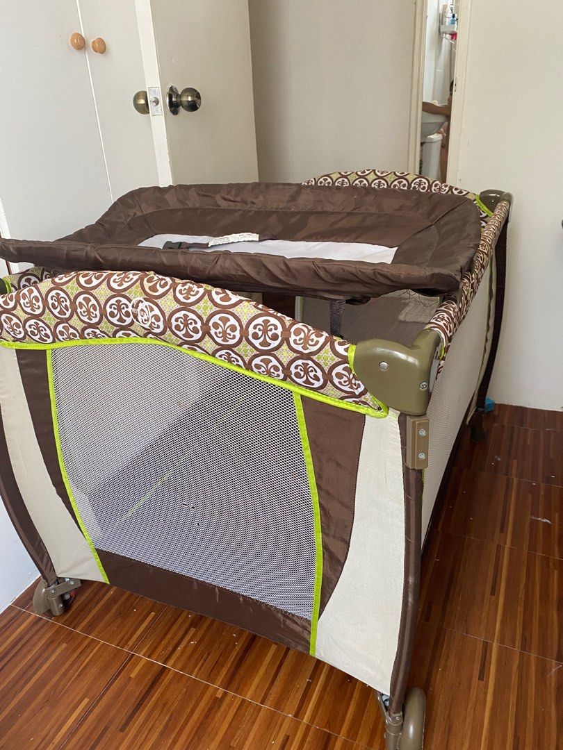 Giant carrier crib, Babies & Kids, Baby Nursery & Kids Furniture, Cots ...