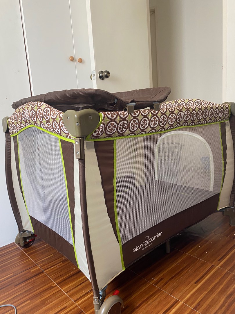Giant carrier crib, Babies & Kids, Baby Nursery & Kids Furniture, Cots ...