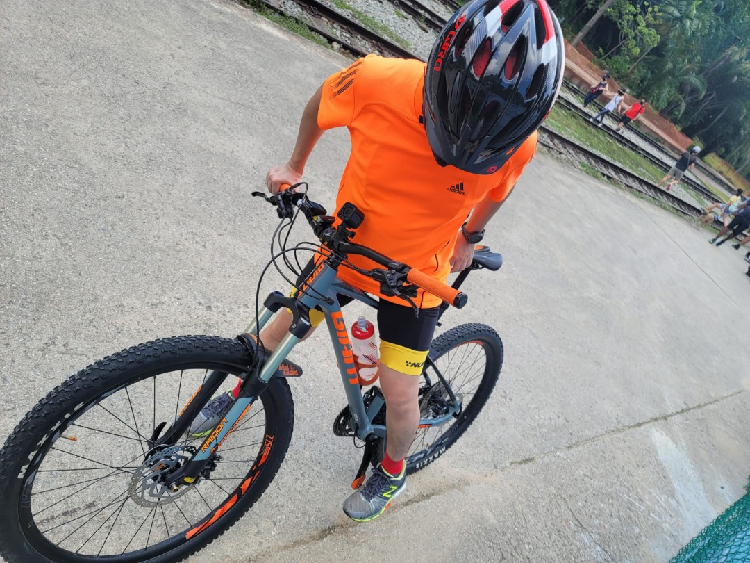 GIANT Fathom 2 27.5" MTB/Trail Bike - Alu hardtail with upper mid-range ...