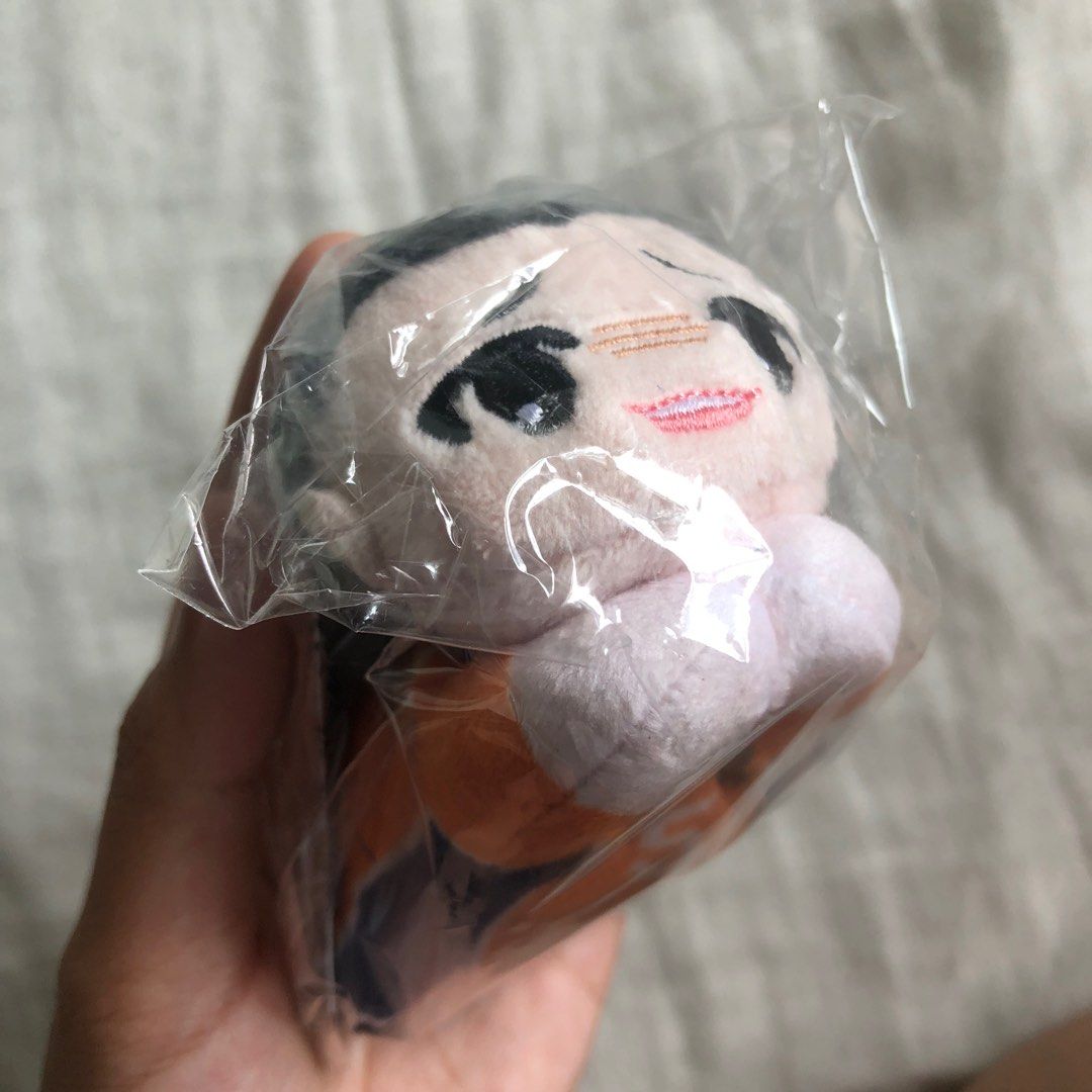 haikyuu tanaka hug character, Hobbies & Toys, Memorabilia ...