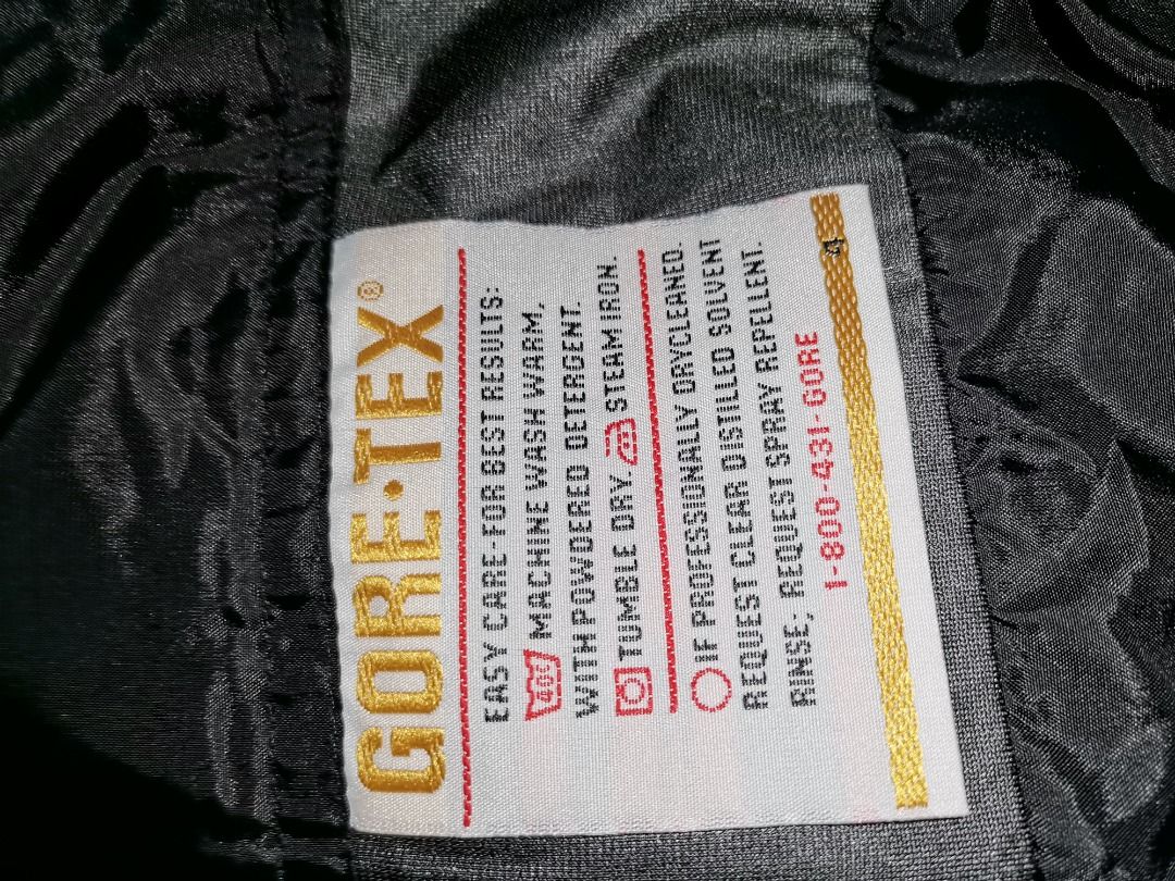 Hard corps ( GORE-TEX), Men's Fashion, Coats, Jackets and Outerwear on ...