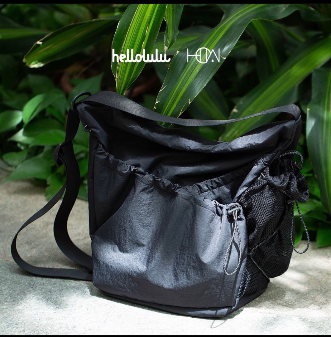Hellolulu HOW dept Ronja crossbody bag shoulder bag messenger bag, 男裝, 袋, 小袋 - Carousell