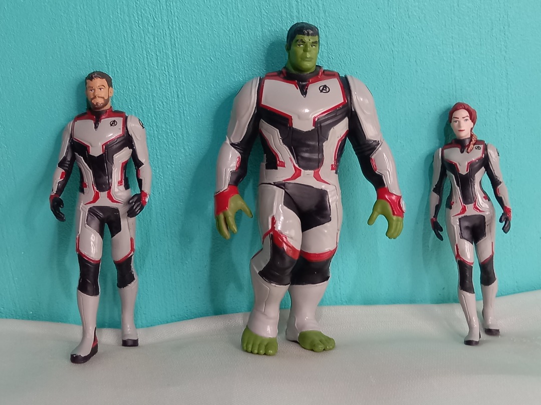 "Hulk, Captain America, Black Widow" Avengers Endgame Time Travel Suit ...