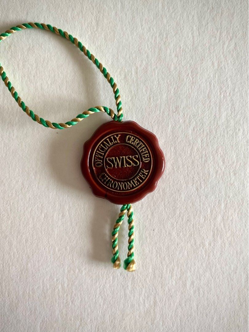 *In stock* Like new Authentic Red Rolex multiple crown hologram wax ...