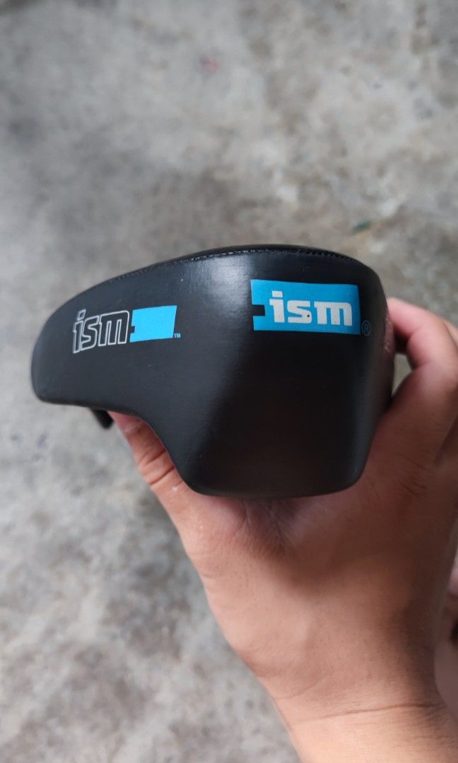 ISM PR 2.0 saddle, Sports Equipment, Bicycles & Parts, Parts & Accessories on Carousell