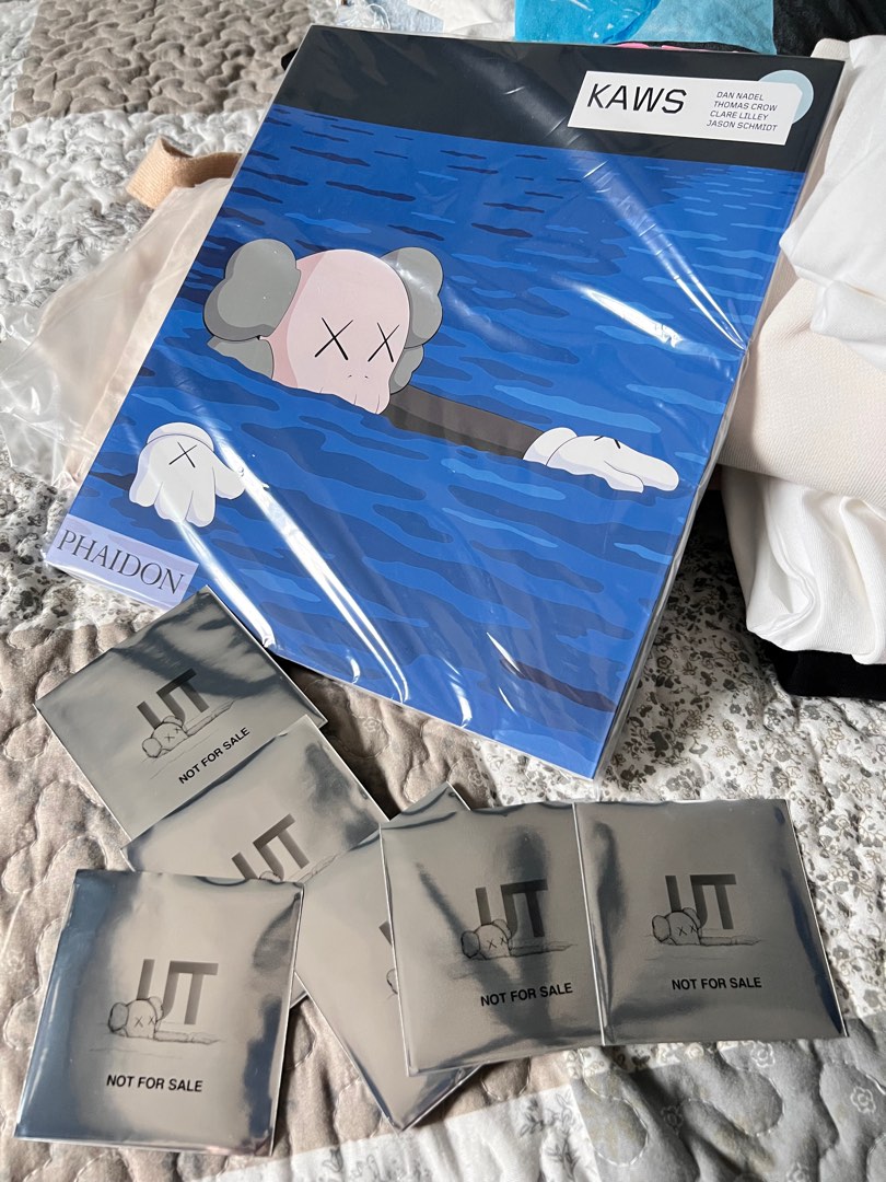 KAWS 2023 collector book with tote bag, Hobbies & Toys, Books ...