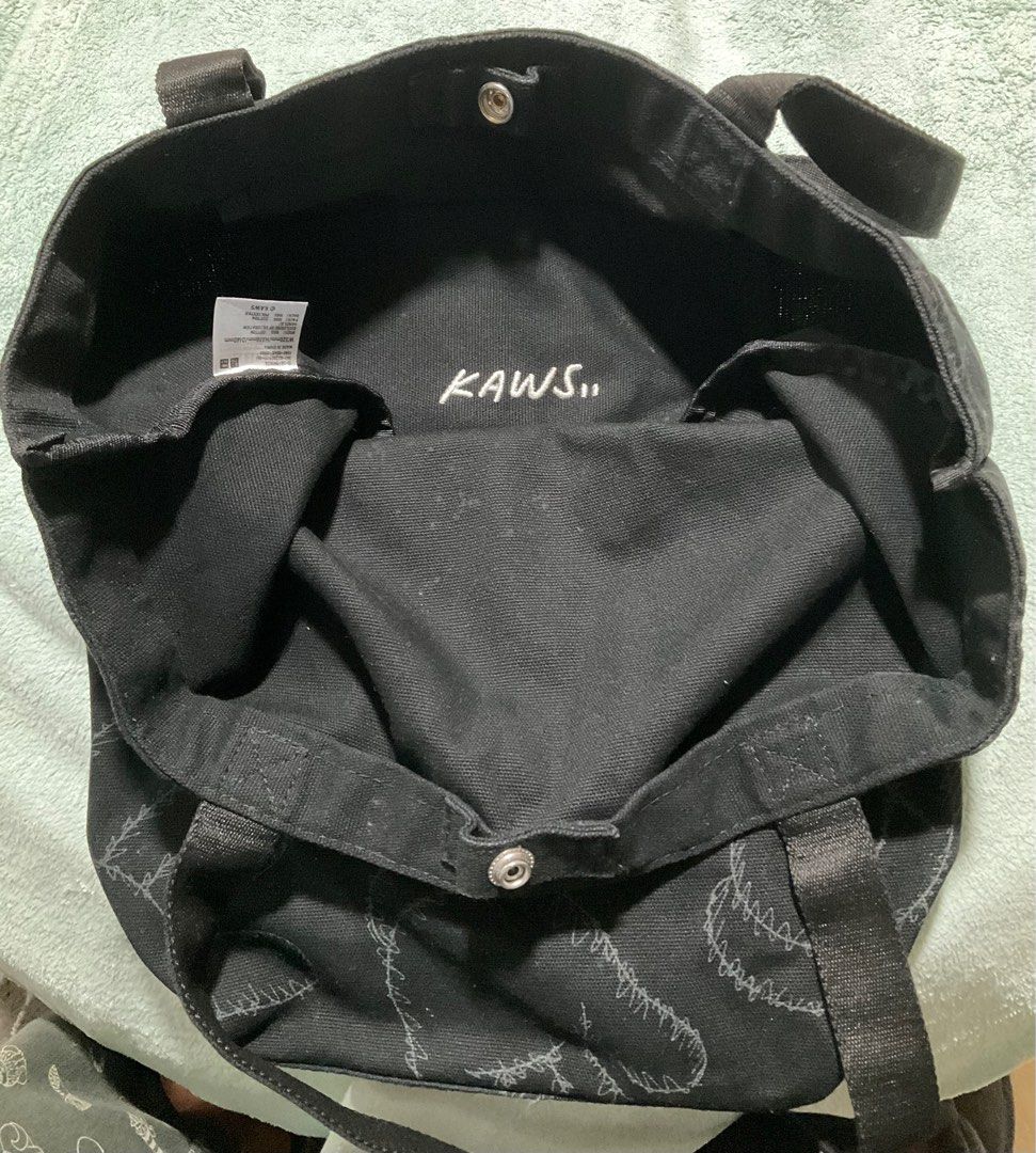 Kaws Tote Bag, Women's Fashion, Bags & Wallets, Tote Bags on Carousell