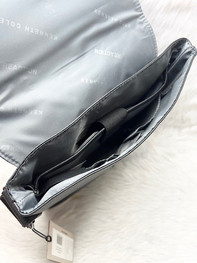 Kenneth Cole Reaction Men’s Pebbled Leather Messenger Tablet Ipad ...