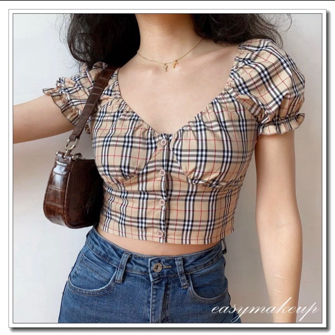 Korean crop top, Women's Fashion, Activewear on Carousell
