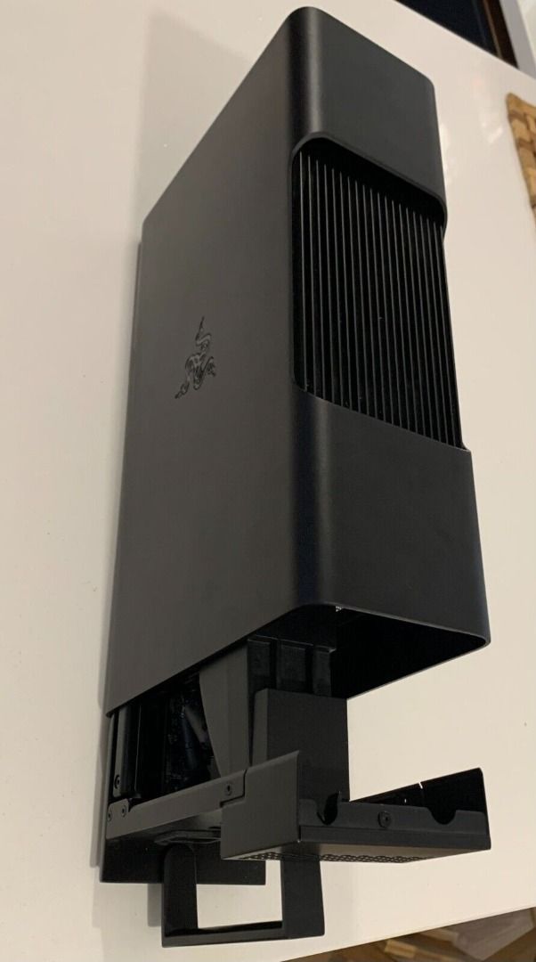 (Like New) Razer Core v2 Thunderbolt 3 Graphic Card Dock, Computers ...
