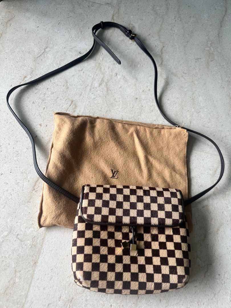 Louis Vuitton mini crossbody bag (authentic), Women's Fashion, Bags ...