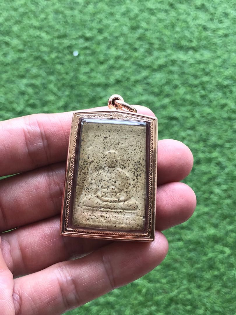 Lp Mui Wat Don Rai Phra Somdej Phraprathan, Hobbies & Toys, Memorabilia ...