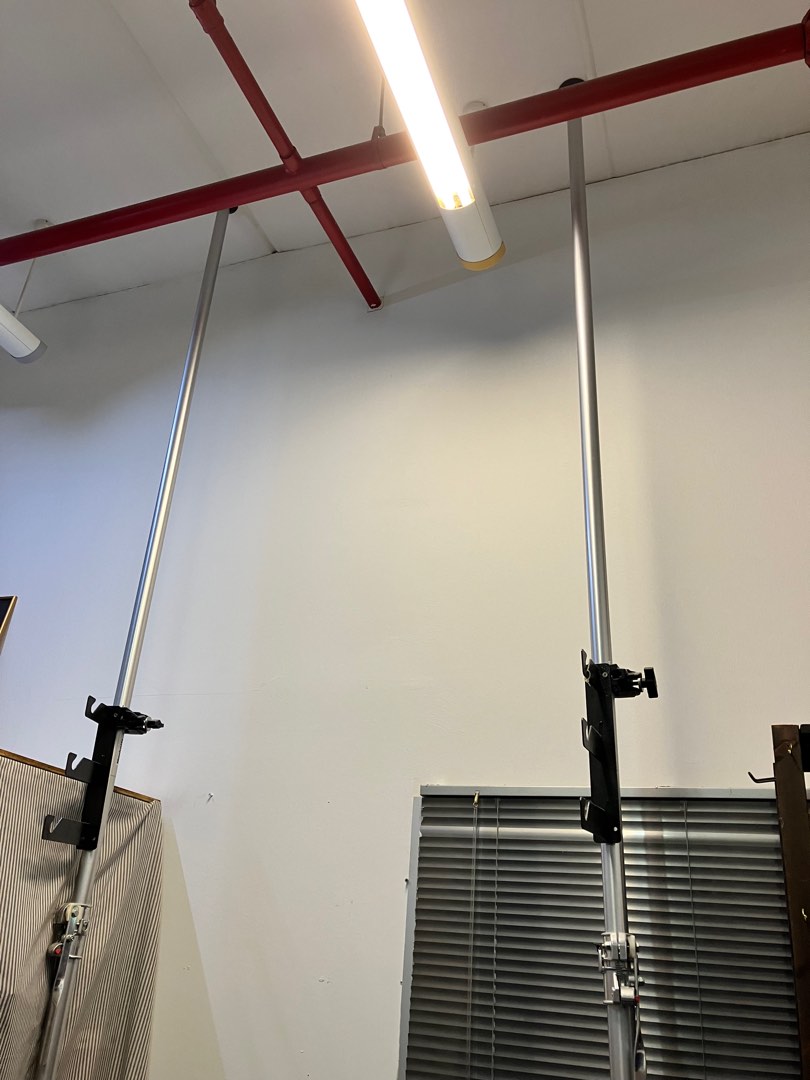 Manfrotto Autopole backdrop studio stand holder with extension ...