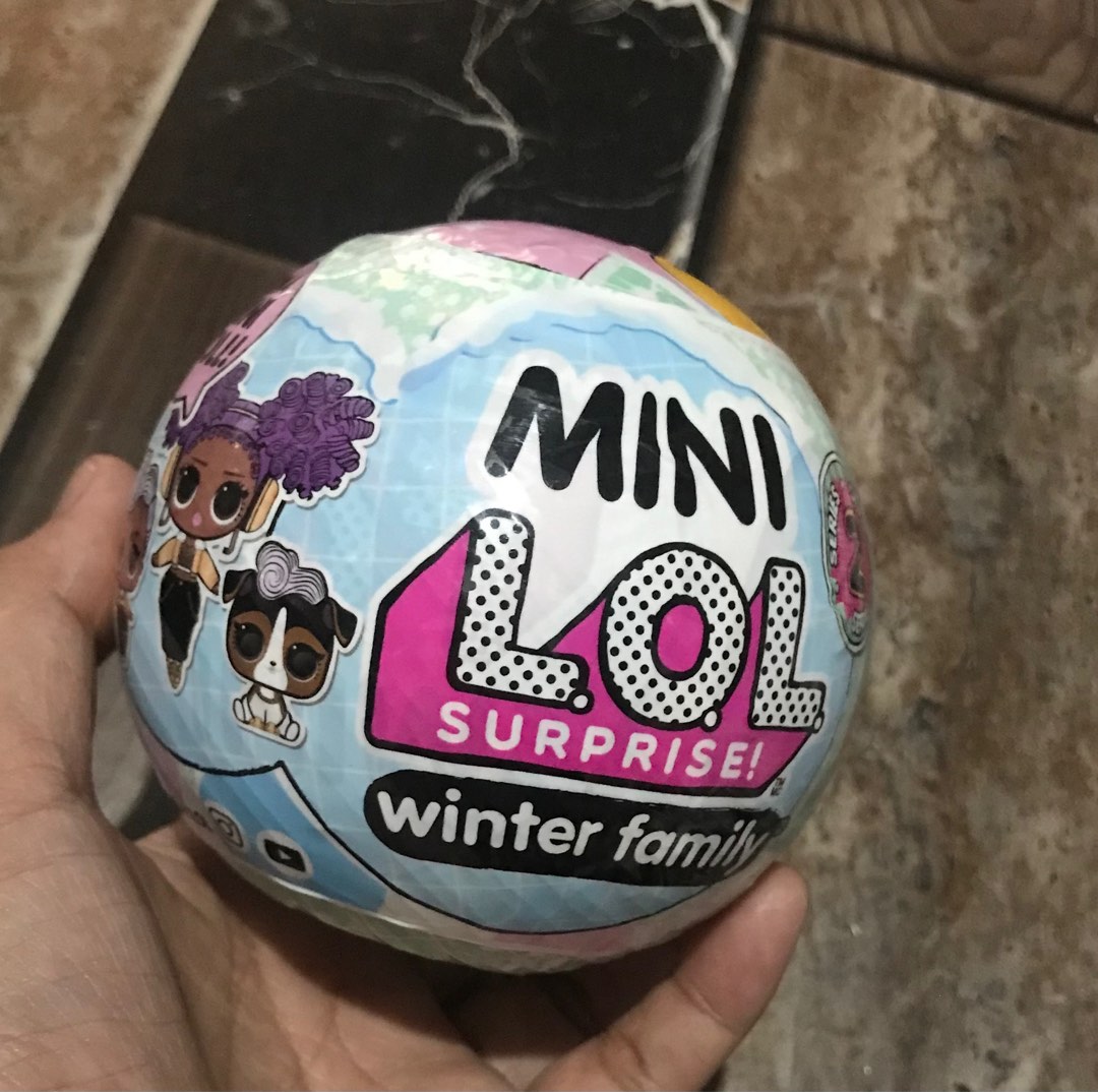 Mini LOL Surprise! Winter Family, Hobbies & Toys, Toys & Games on Carousell