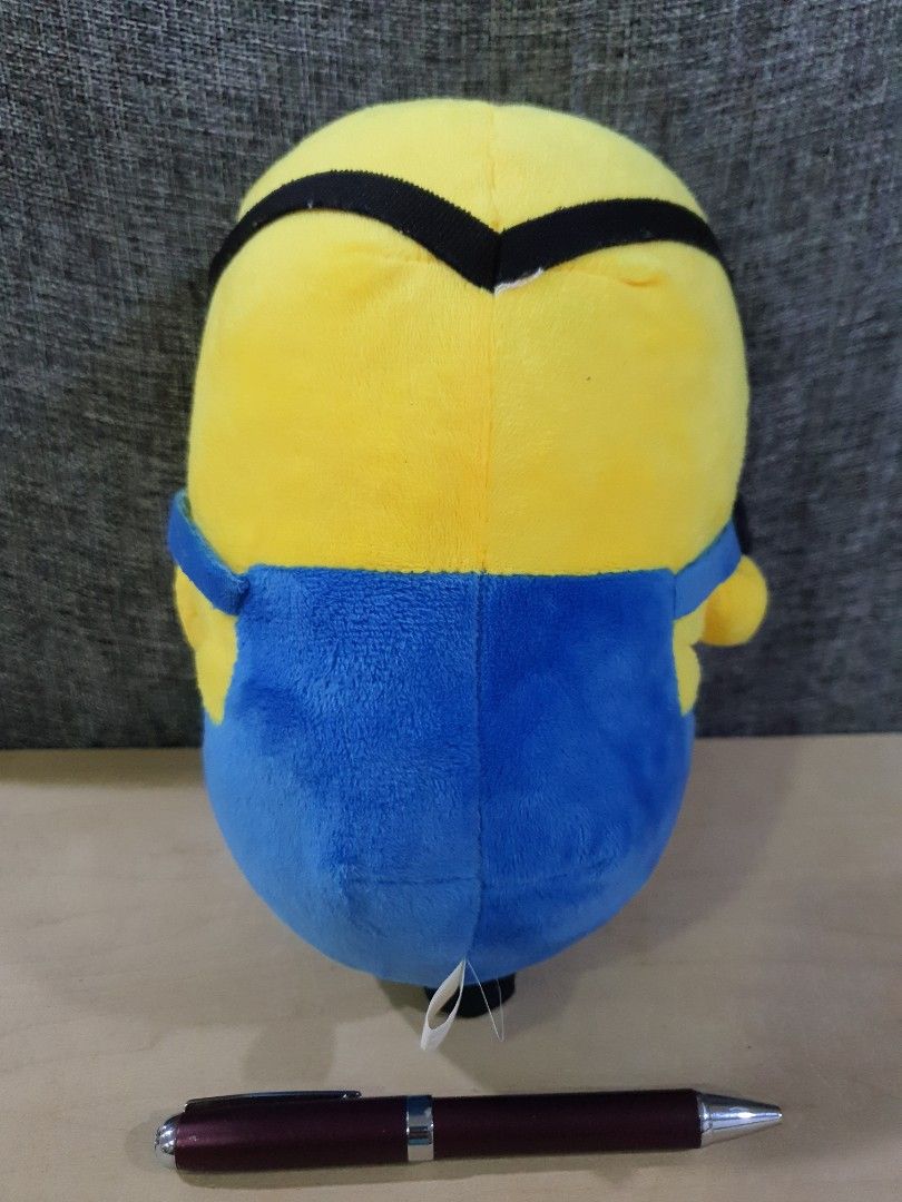 [B1F1] Minion plush 23cm, Hobbies & Toys, Toys & Games on Carousell