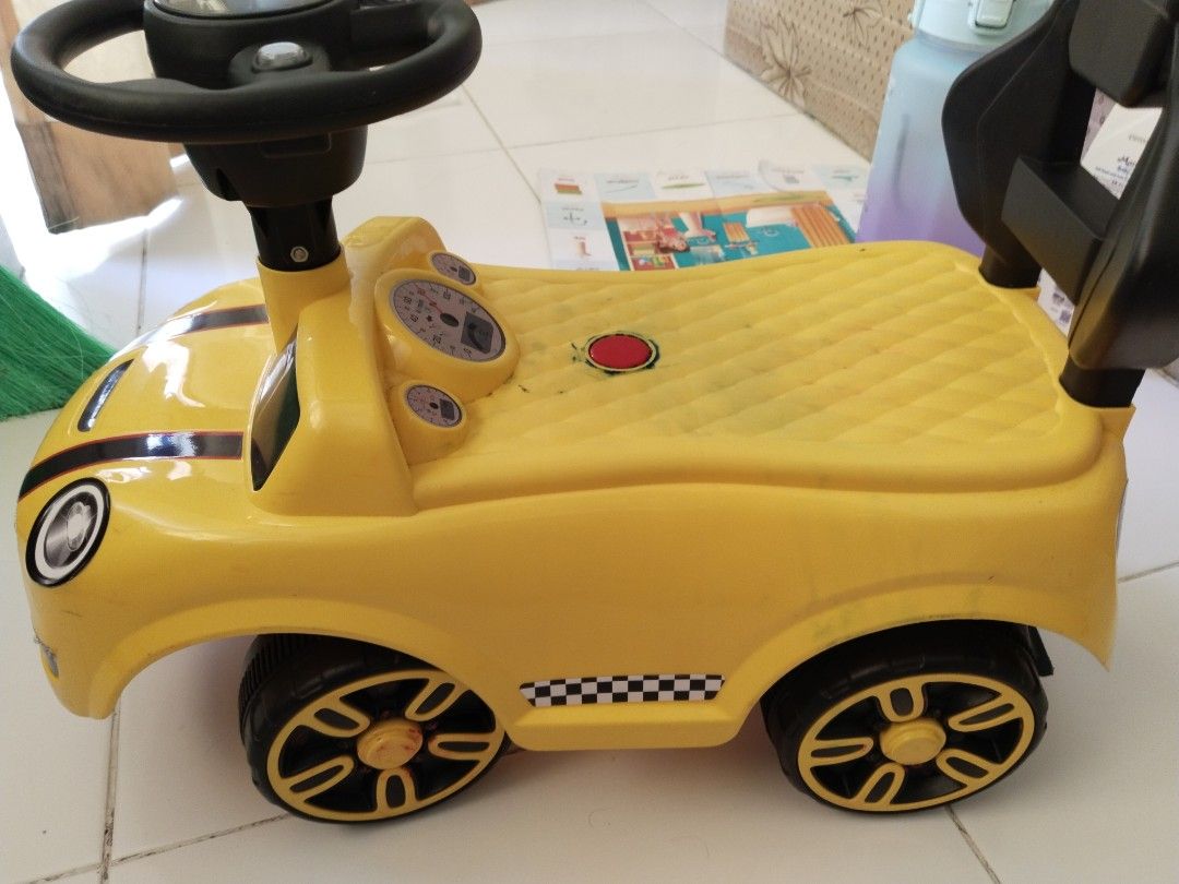 Mobil mobilan, Bayi & Anak, Mainan & Baby Walker di Carousell