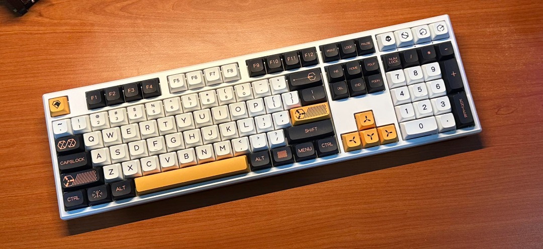 MONSGEEK MG108W Mechinical Keyboard (Wireless Dual Template), Computers ...