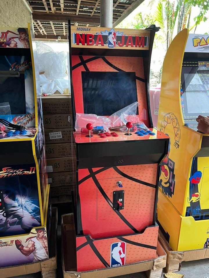 NBA JAM ARCADE MACHINE, Hobbies & Toys, Toys & Games on Carousell