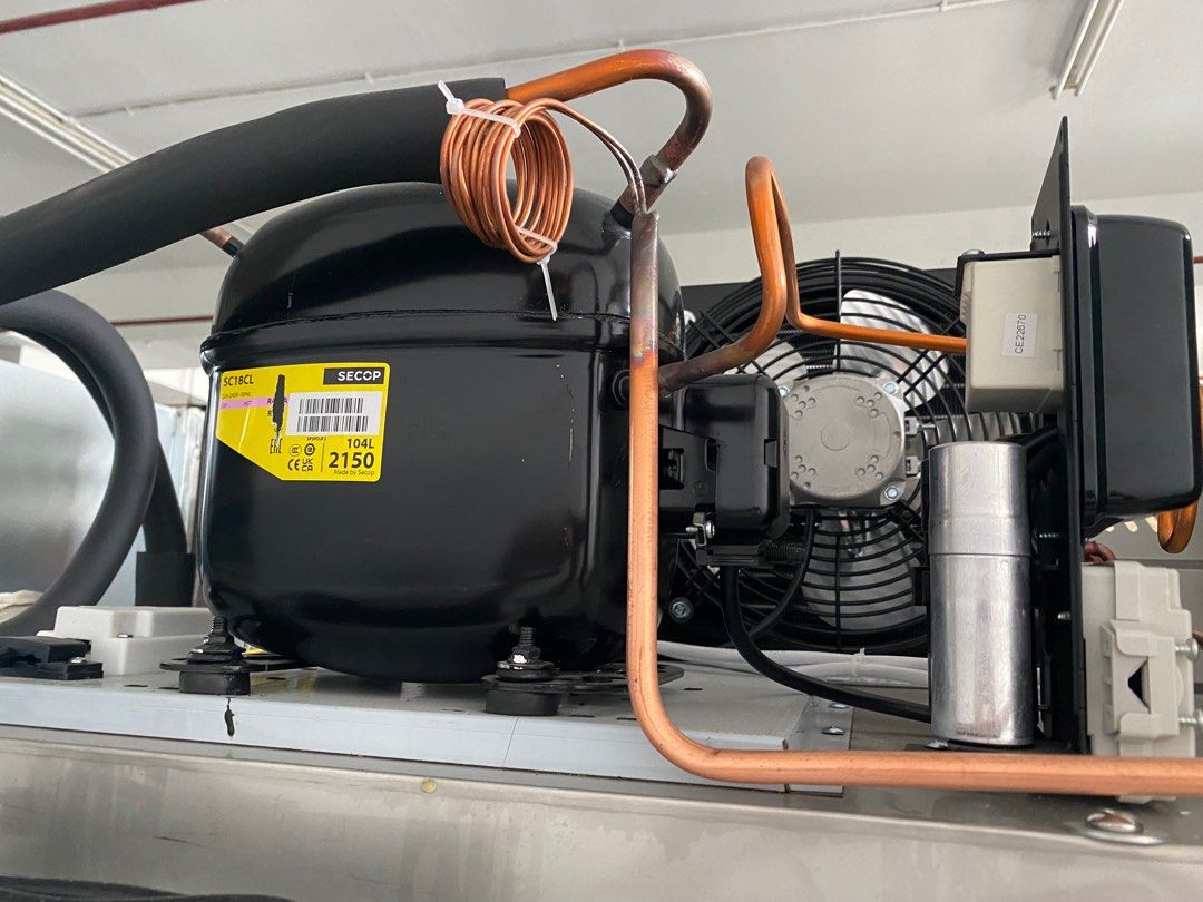 New and used 4 door upright chiller. Freezer. Combo. Blower cooling ...