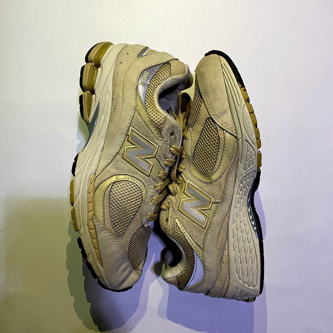 New balance 2002r Beige, Men's Fashion, Footwear, Sneakers on Carousell