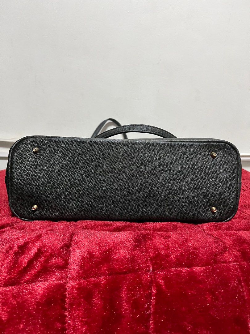 Original Studio 9 Saera, Women's Fashion, Bags & Wallets, Tote Bags on ...