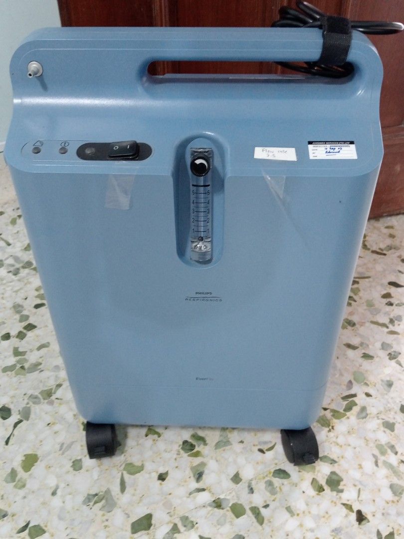 Phillip Everflo oxygen concentrator, Health & Nutrition, Medical ...