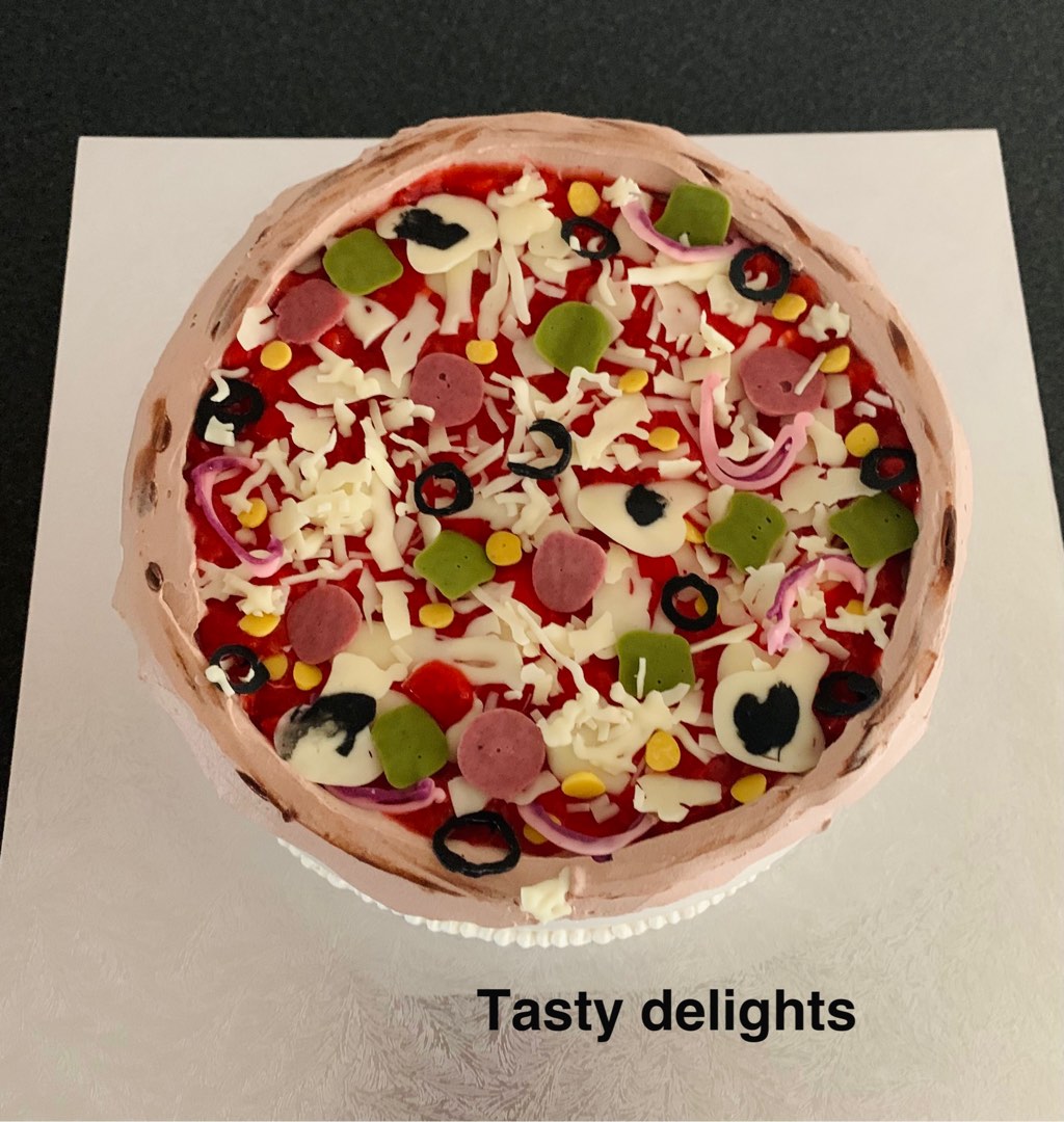 Pizza Cake,Pizza Theme Cake,Chocolate Cake,Customised Cakes,Customized ...