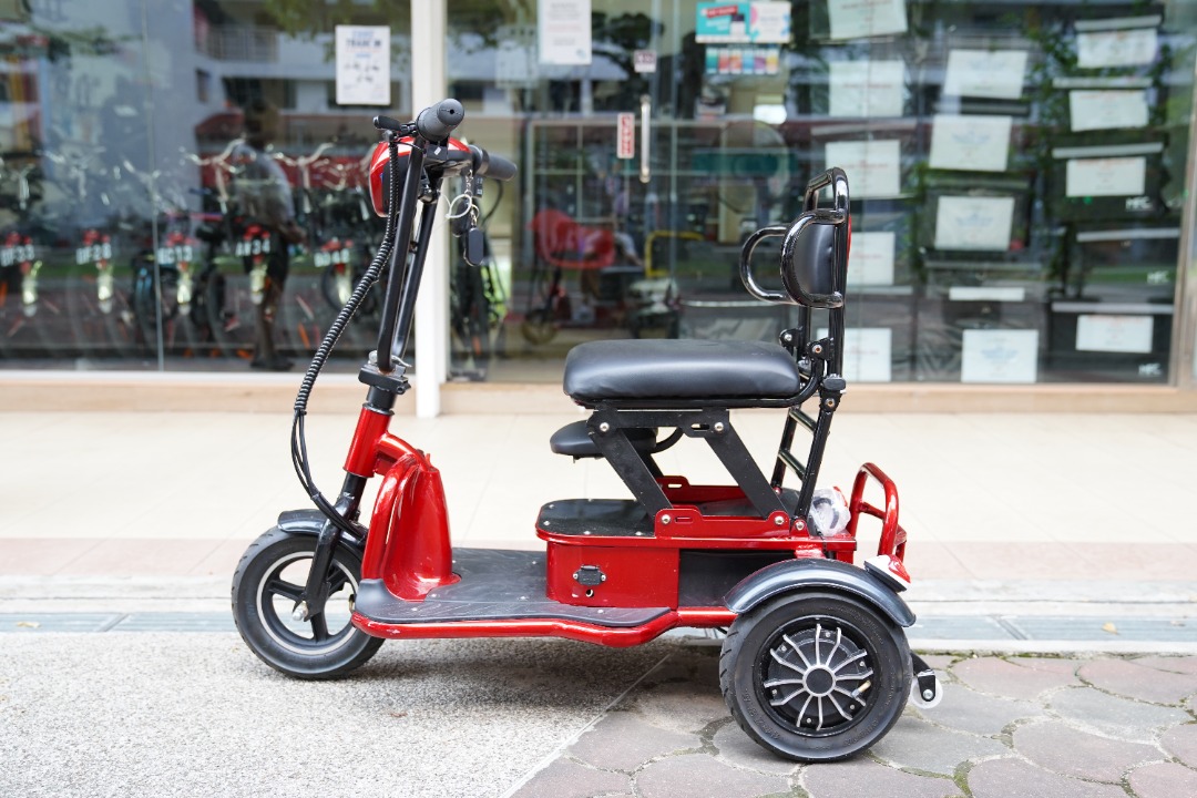 PMA LTA Approved Foldable 10km/h + Key Ignition Personal Mobility Aid ...