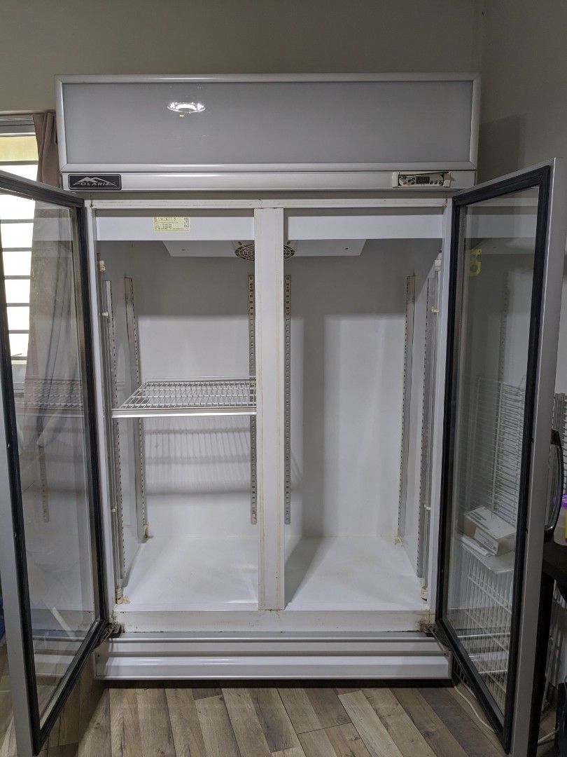 Polariz upright glass door display chiller, TV & Home Appliances ...
