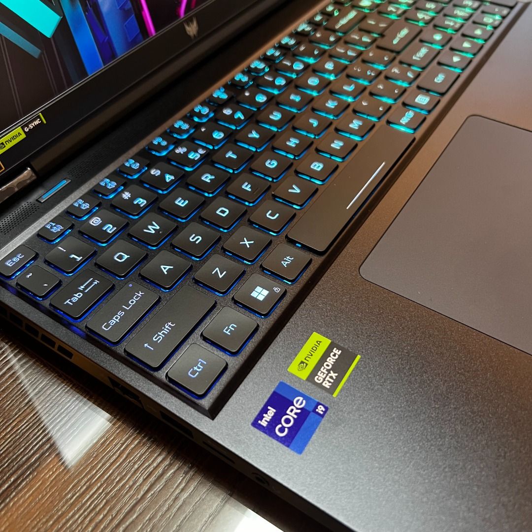 Predator Helios 16 PH16-71-95L8 Gaming Laptop with Freebies, Computers ...