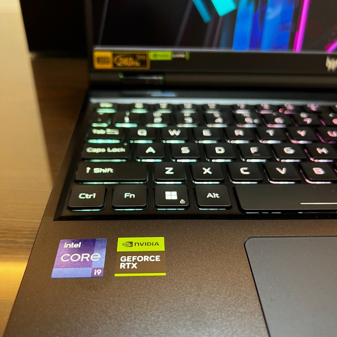 Predator Helios 16 PH16-71-95L8 Gaming Laptop with Freebies, Computers ...