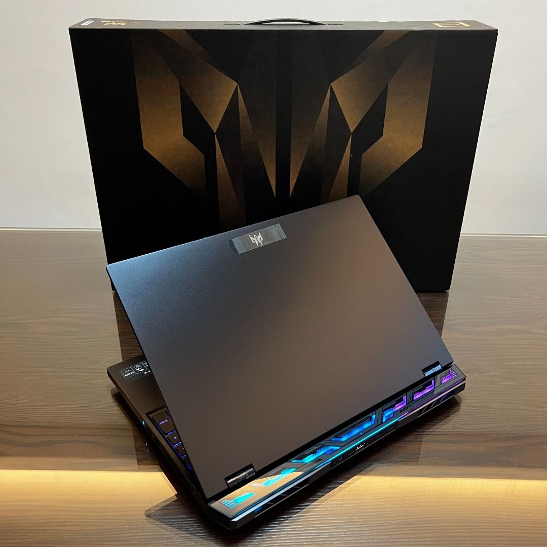 Predator Helios 16 PH16-71-95L8 Gaming Laptop with Freebies, Computers ...