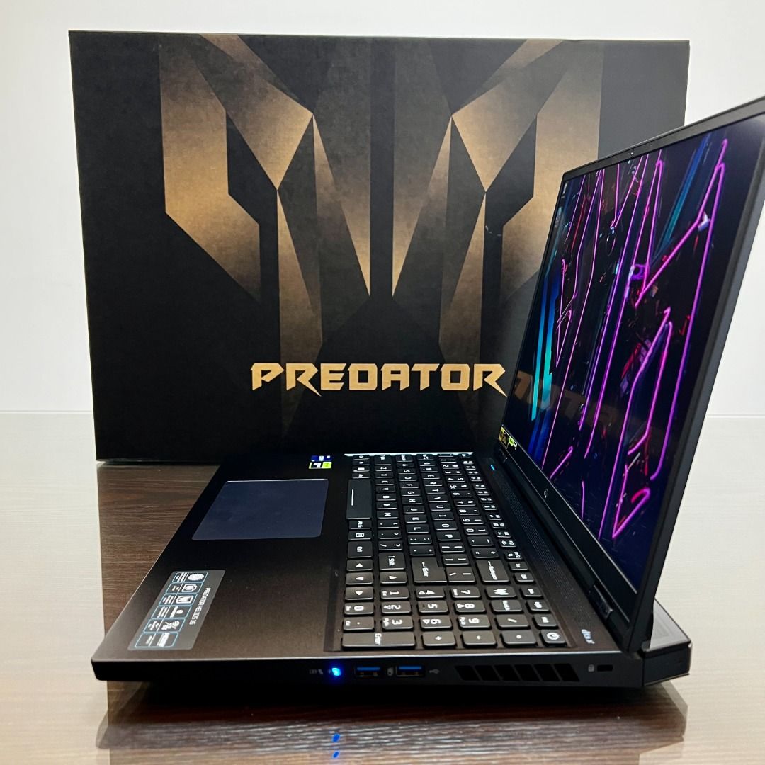 Predator Helios 16 PH16-71-95L8 Gaming Laptop with Freebies, Computers ...