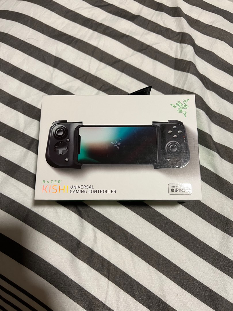 Razer Kishi universal controller., Mobile Phones & Gadgets, Other ...