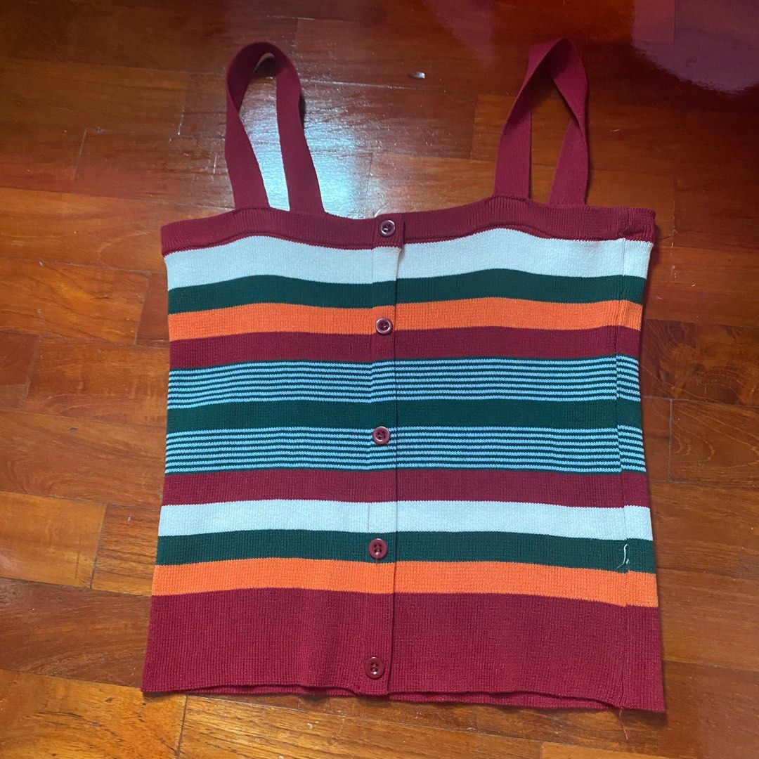 Red Ribbed Top, Women's Fashion, Tops, Sleeveless on Carousell