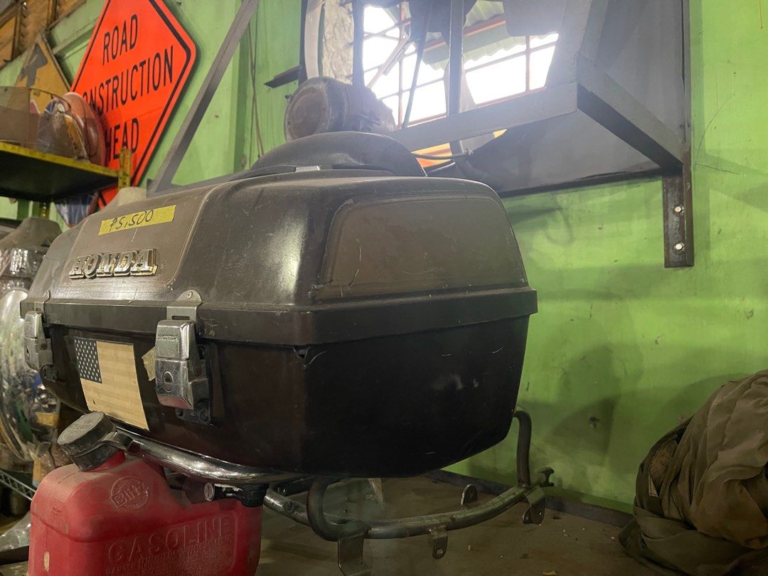 Sale Motorcycle Carrier Box Honda US Hard Case, Food & Drinks, Gift ...