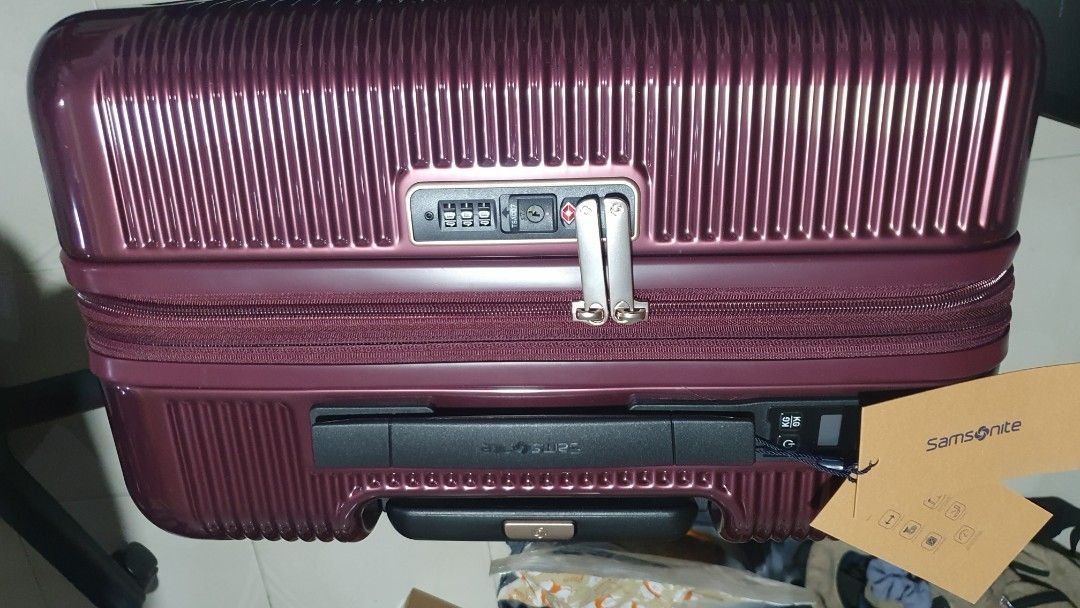 Samsonite Zeltus 69cm Spinner Expandable Luggage with Built-in Scale ...