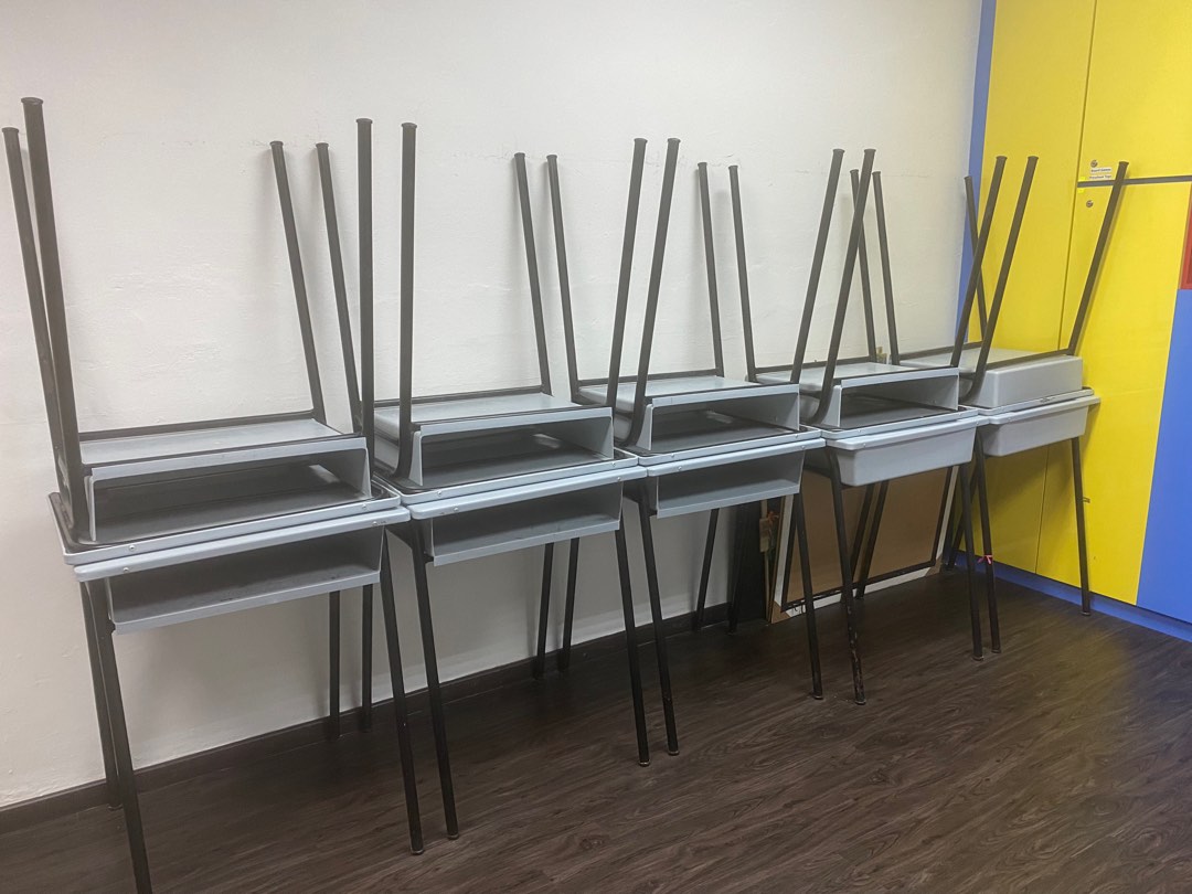 School Table, Hobbies & Toys, Stationery & Craft, Stationery & School ...