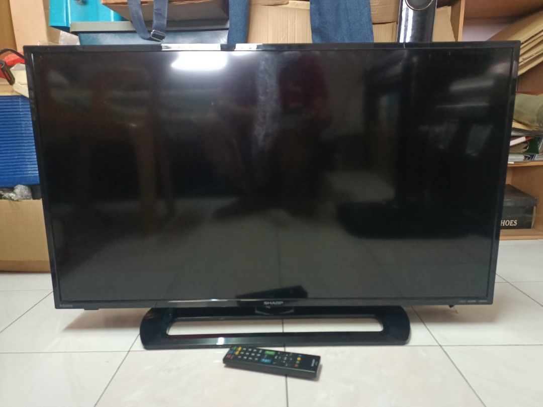 Sharp LED TV 40 inch, TV & Home Appliances, TV & Entertainment, TV on ...