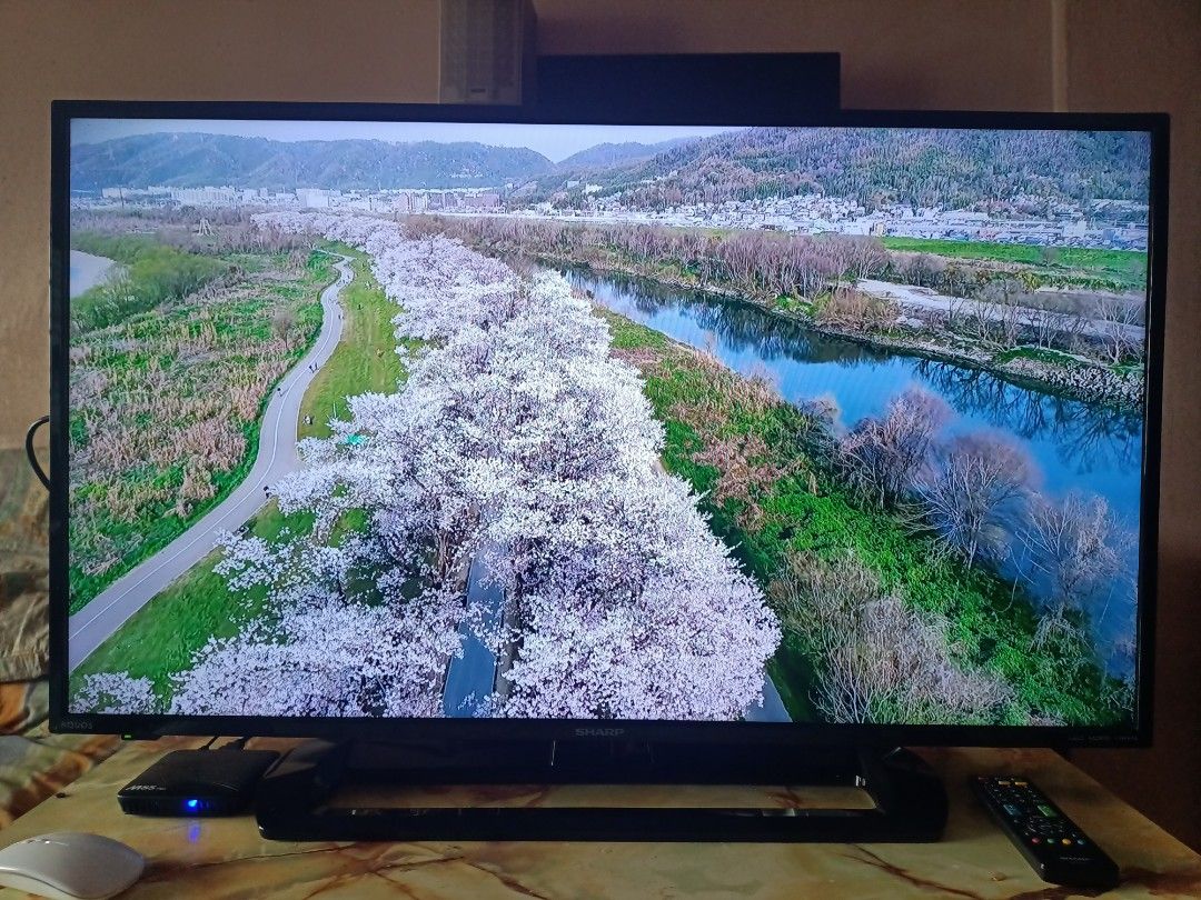 Sharp LED TV 40 inch, TV & Home Appliances, TV & Entertainment, TV on ...