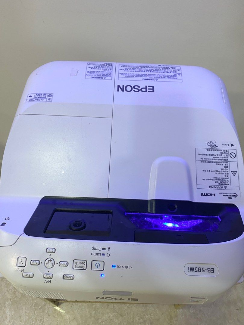 Epson Short throw Projector EB 585 wi _ Ultra Short Throw UST Projector ...
