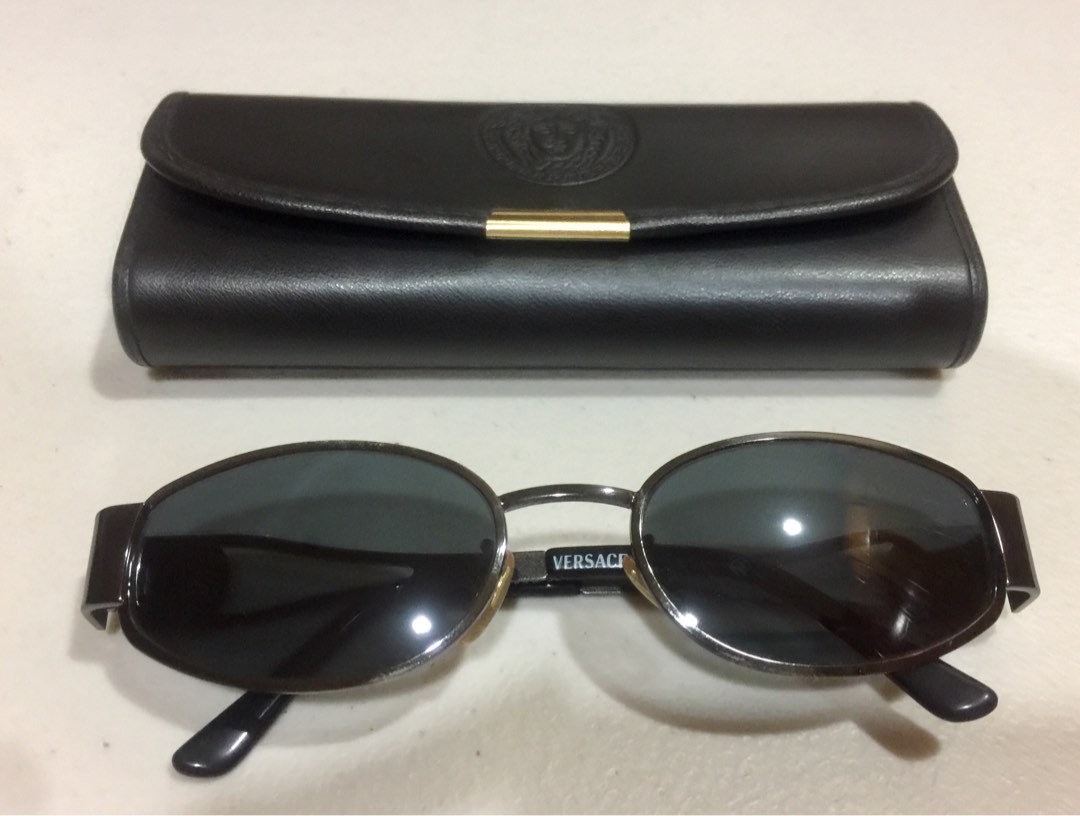 Signature Shades, Women's Fashion, Watches & Accessories, Sunglasses ...