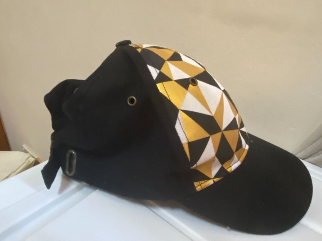 Souvenir cap bought from Sentosa, Men's Fashion, Watches & Accessories ...