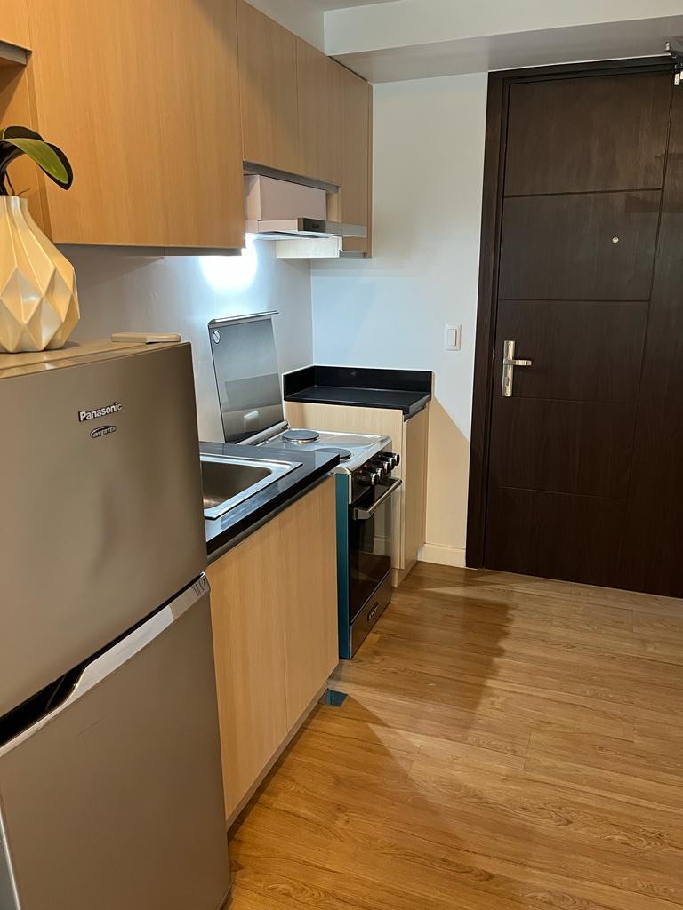 Studio Unit For Rent Solstice Tower 2 Circuit Makati Narciso Realty ...