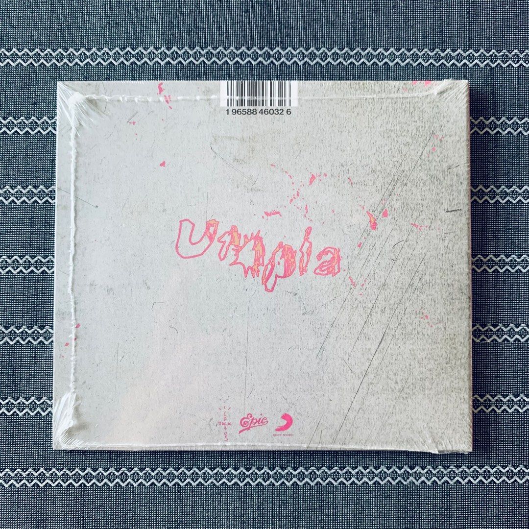 Travis Scott - Utopia [Imported Edition] CD, Hobbies & Toys, Music ...